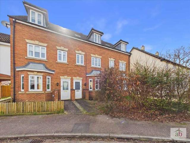 3 Bedroom Town House