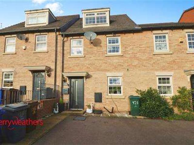 3 Bedroom Town House