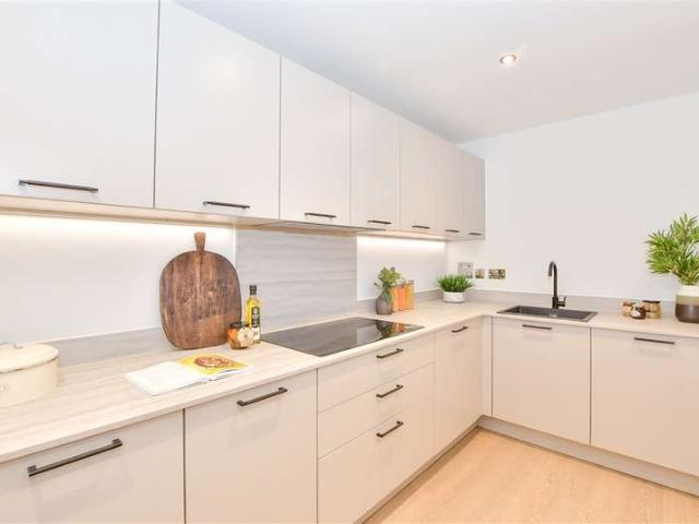 3 Bedroom Town House
