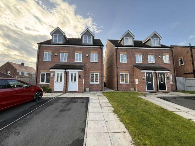 3 Bedroom Town House
