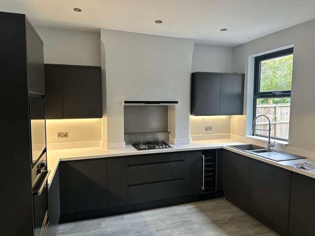 3 Bedroom Town House