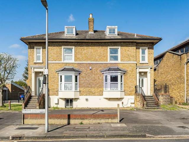 3 Bedroom Town House