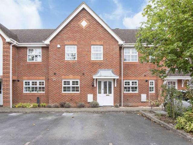 3 Bedroom Town House