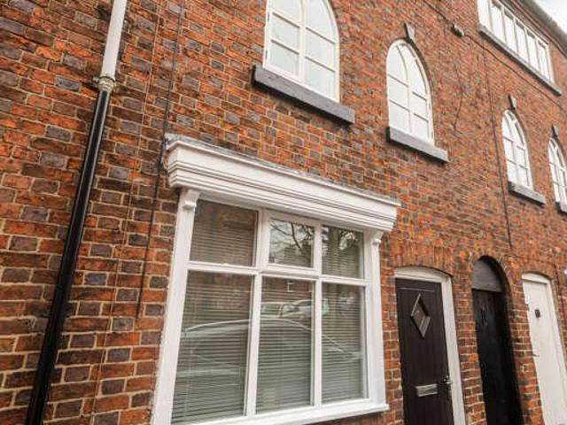 3 Bedroom Town House
