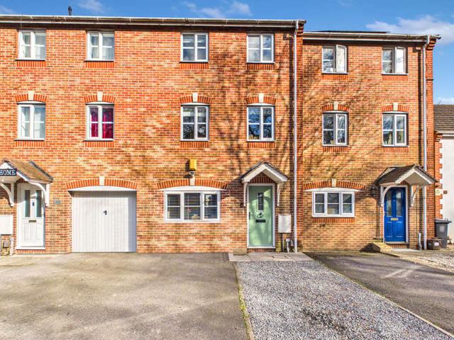 3 Bedroom Town House