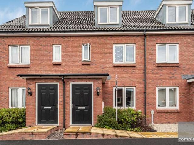 3 Bedroom Town House