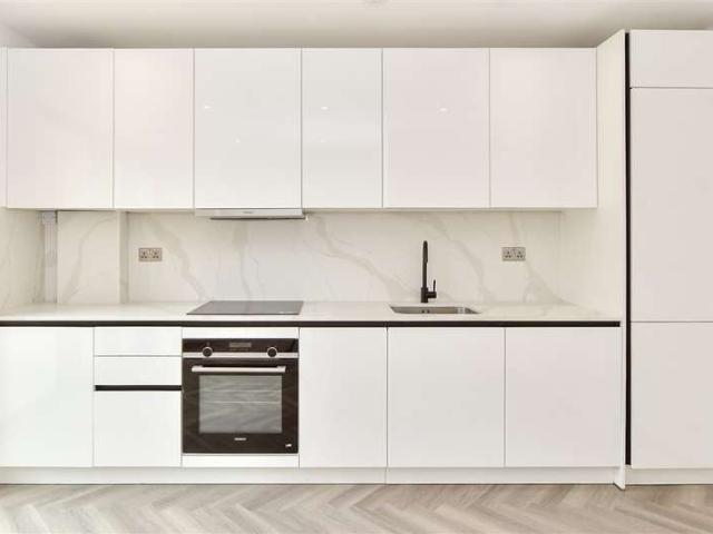 3 Bedroom Town House
