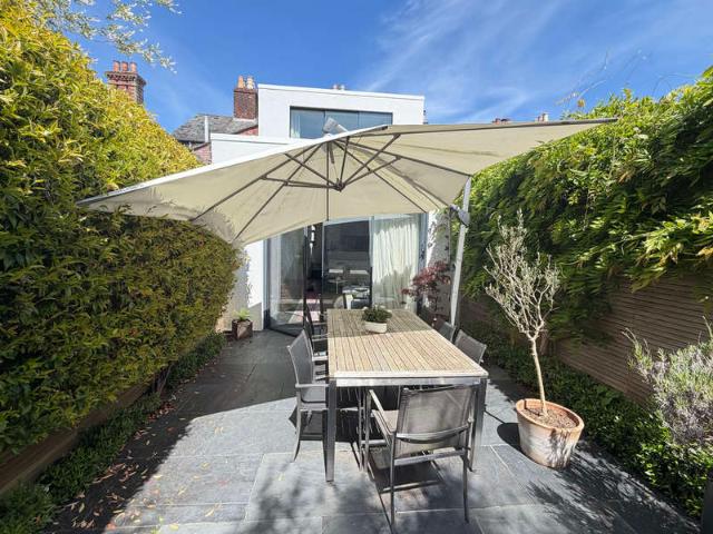 3 Bedroom Town House