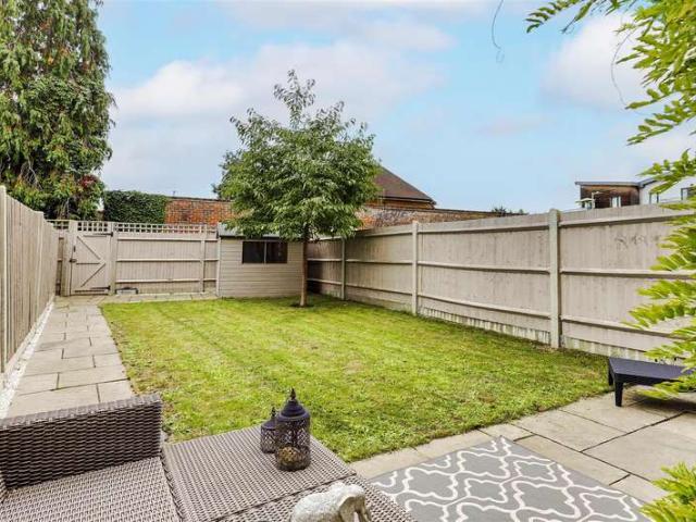 3 Bedroom Town House