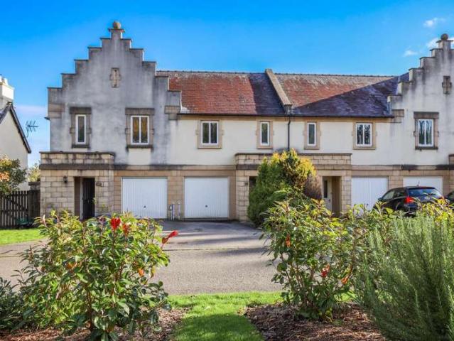 3 Bedroom Town House