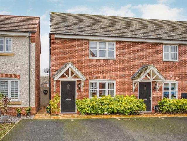 3 Bedroom Town House