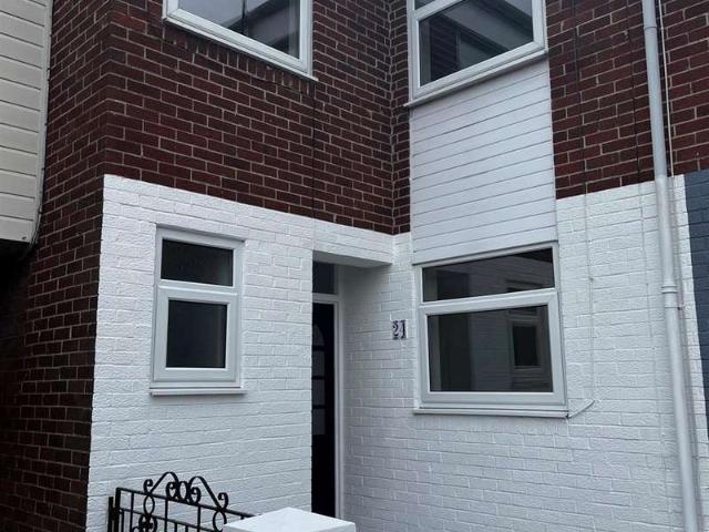 3 Bedroom Town House