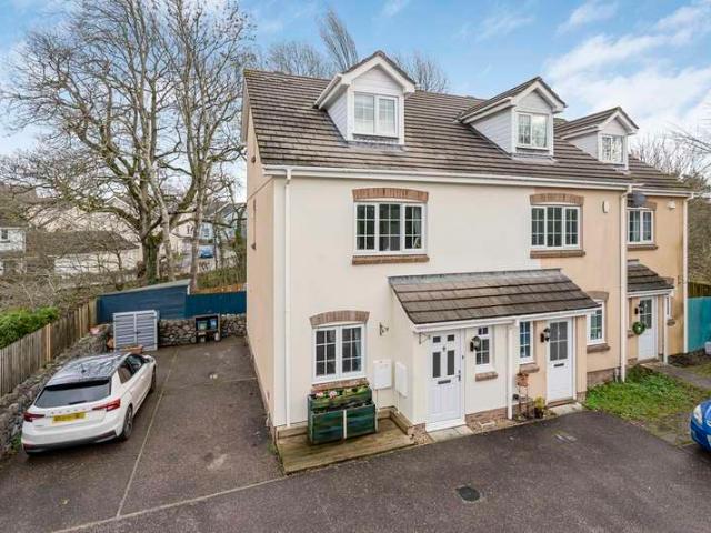 3 Bedroom Town House