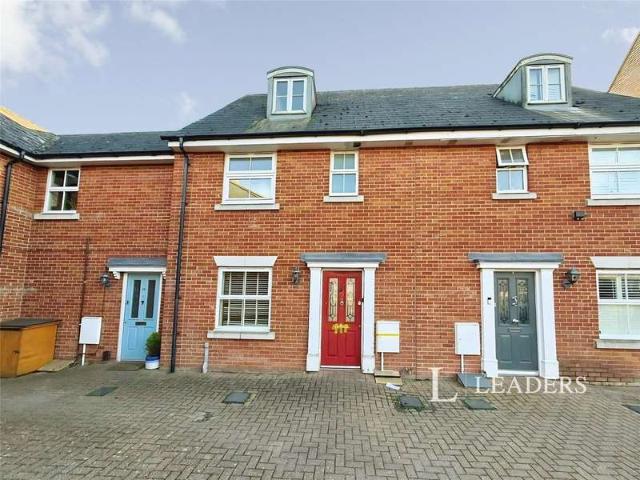 3 Bedroom Town House