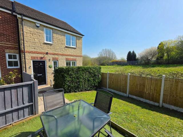 3 Bedroom Town House