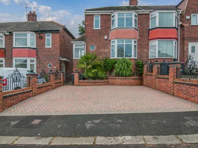 3 Bedroom Town House