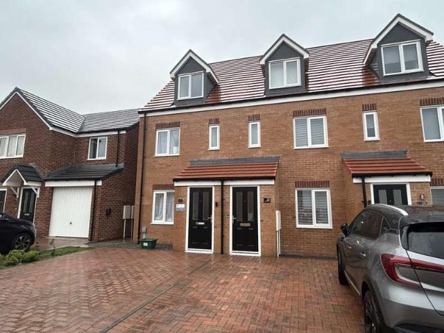 3 Bedroom Town House