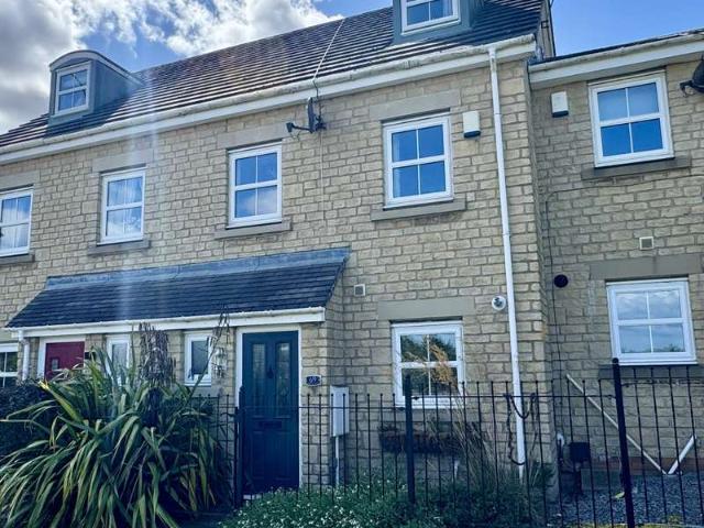 3 Bedroom Town House