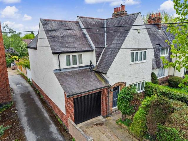 3 Bedroom Town House