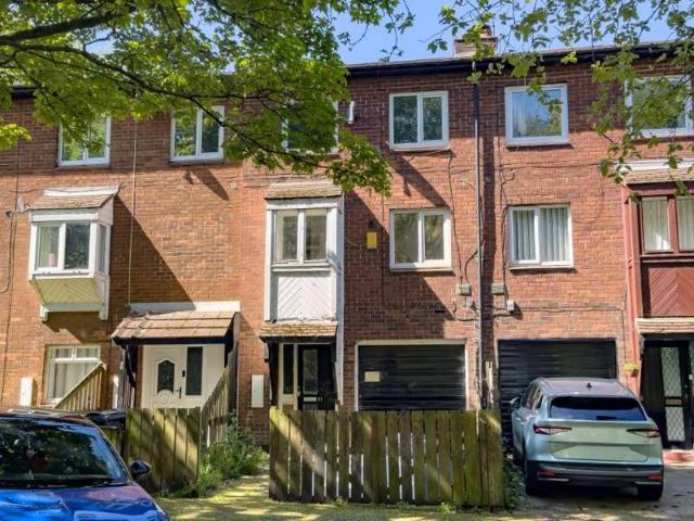 3 Bedroom Town House