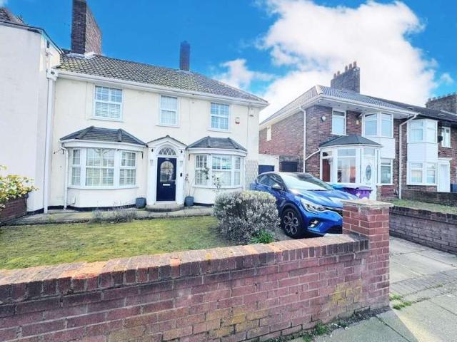 3 Bedroom Town House