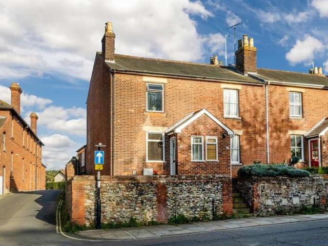 3 Bedroom Town House