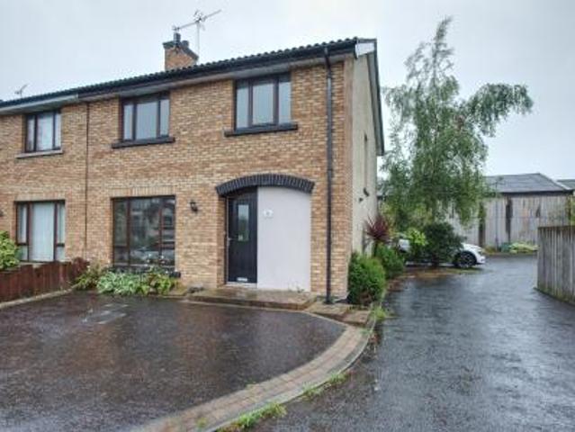 3 bedroom Town house To Let
