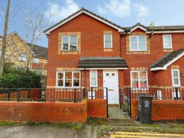 3 bedroom Town house To Let