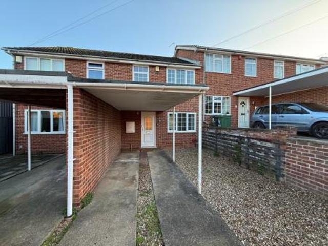 3 bedroom Town house To Let