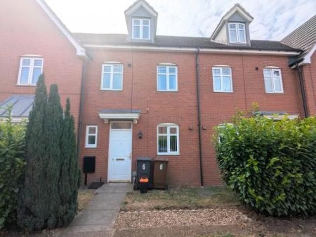 3 bedroom Town house To Let
