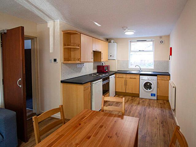3 Bedroom Town House To Rent In North Sherwood Street, Nottingham, NG1