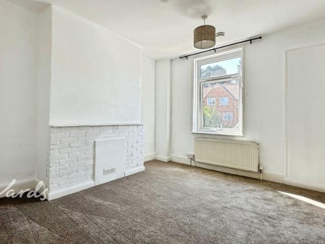 3 bedroom town house to rent