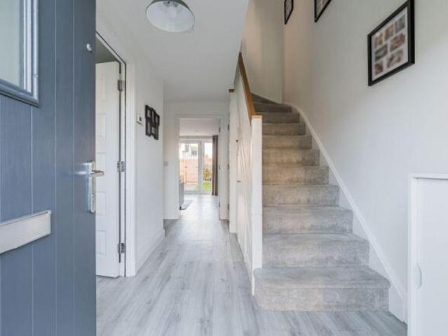3 bedroom town house for sale in 15 Barnyard Park Rigg, Edinburgh, EH12 9LJ, EH12