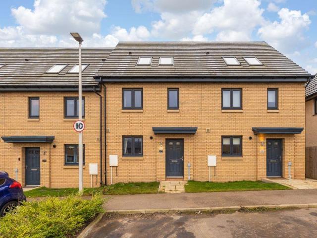 3 bedroom town house for sale in 29 Ferrier Medway, Edinburgh, EH17 8PW, EH17