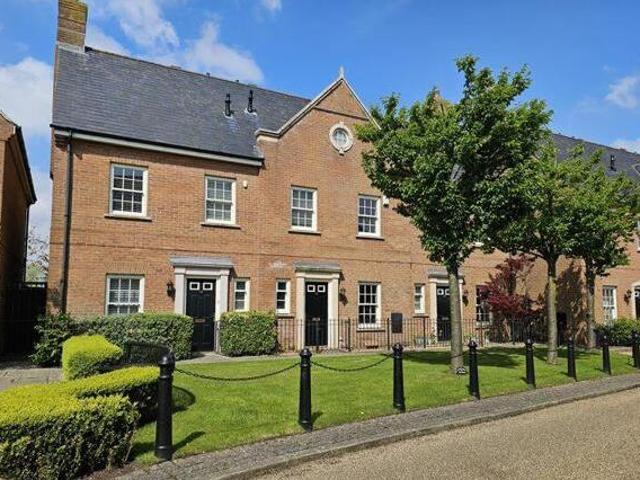 3 Bedroom Town House For Sale In Tarleton