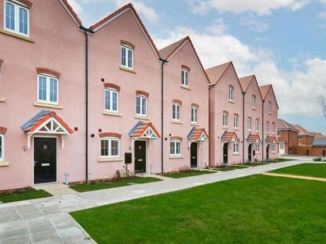 3 Bedroom Town House For Sale In Thornbury