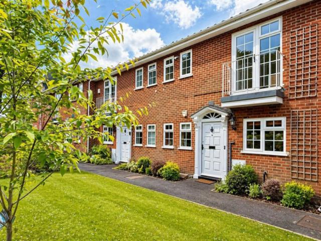 3 bedroom town house for sale in The Woodrisings 10 Branksome Wood Road, Bournemouth, BH2