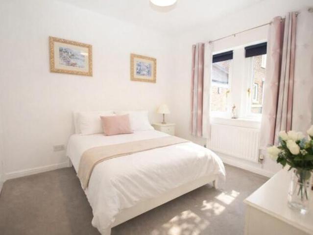 3 bedroom town house for sale in The Yonne, Chester, CH1