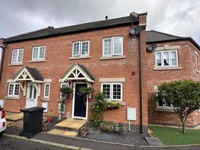 3 Bedroom Town House For Sale In Tutbury, Burton on trent