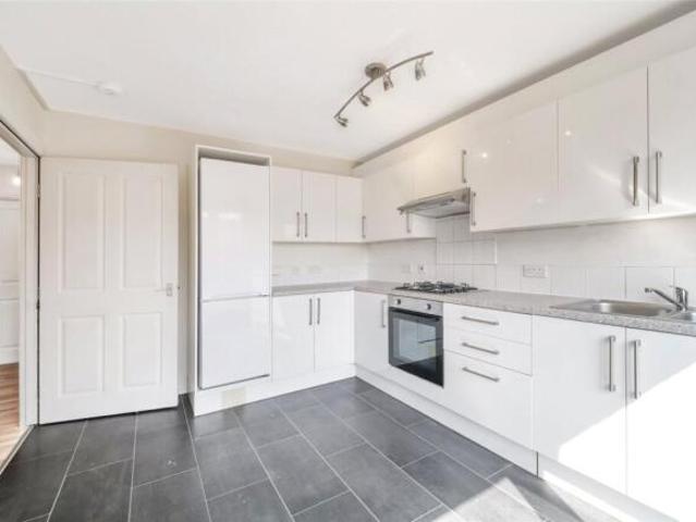 3 bedroom town house for sale in Village Road, Cambuslang, Glasgow, South Lanarkshire, G72
