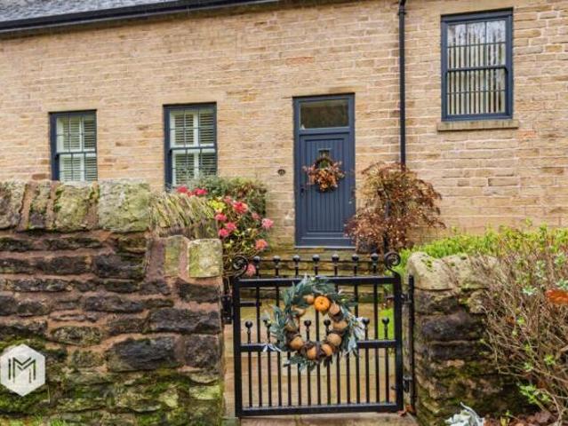 3 bedroom town house for sale in Wallsuches, Horwich, BL6