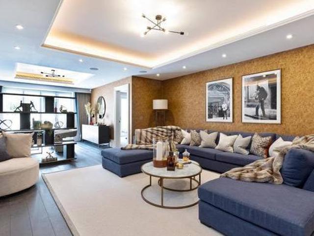 3 bedroom town house for sale in Wentworth Hall Wentworth Estate GU25