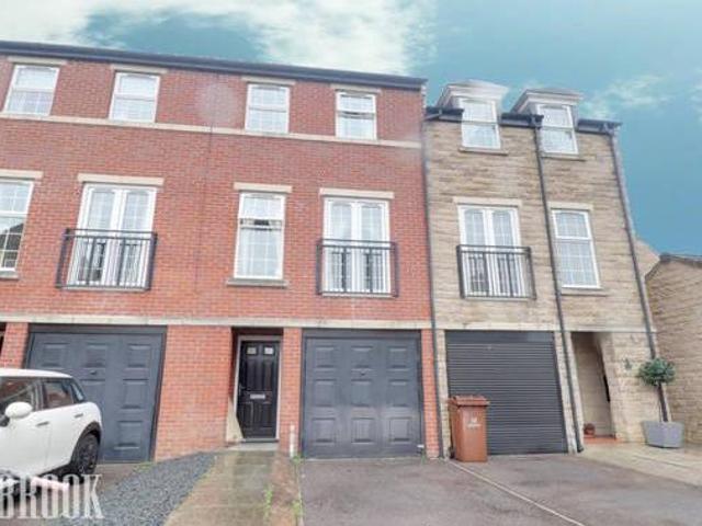 3 bedroom town house for sale in Windhill Rise Woolley Grange S75
