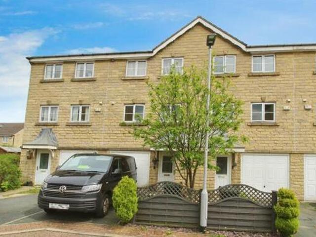 3 Bedroom Town House For Sale In Bradford