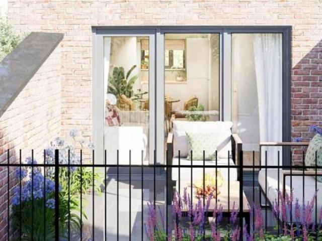 3 bedroom town house for sale in Canalside South, Qualcast Road, Wolverhampton, WV1