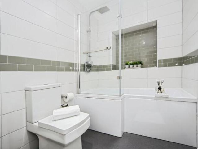 3 bedroom town house for sale in Carter Road, Coventry, CV3