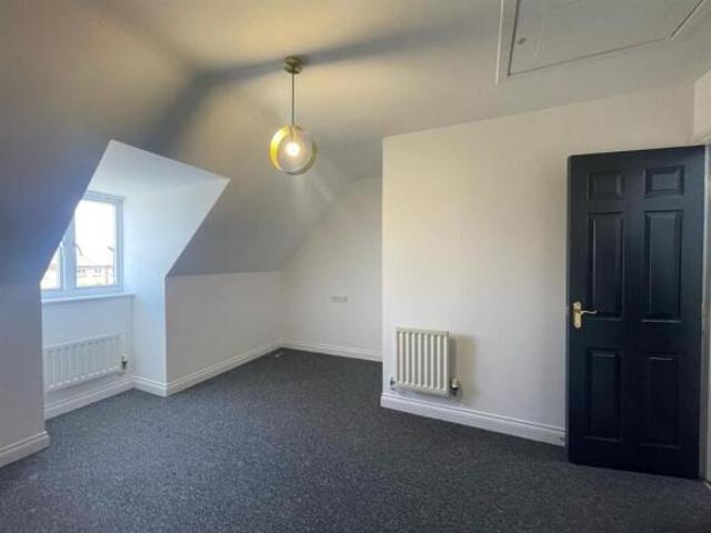 3 bedroom town house for sale in Carty Road, Hamilton, Leicester, LE5