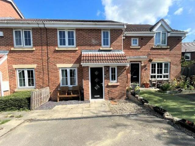 3 Bedroom Town House For Sale In Castleford
