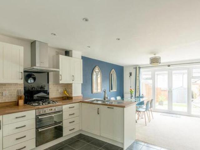 3 Bedroom Town House For Sale In Charlton Hayes