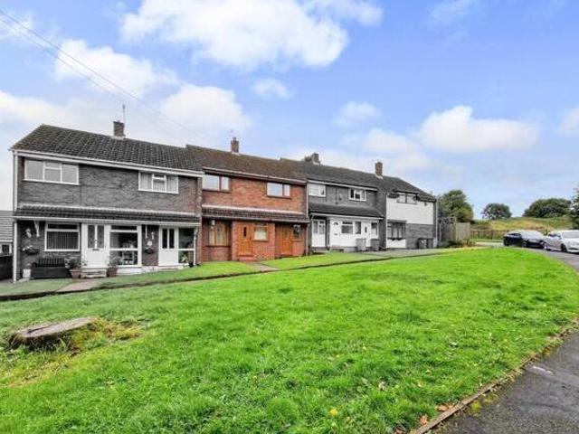 3 Bedroom Town House For Sale In Chell, Stoke on trent